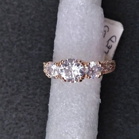 Jewelry | Brand New Luxury 18k Rose Gold Filled Brilliant 3 Crystal ...